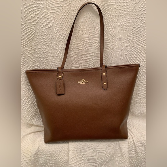 Coach | Bags | Genuine Coach Large Crossgrain Leather City Zip Top Tote ...